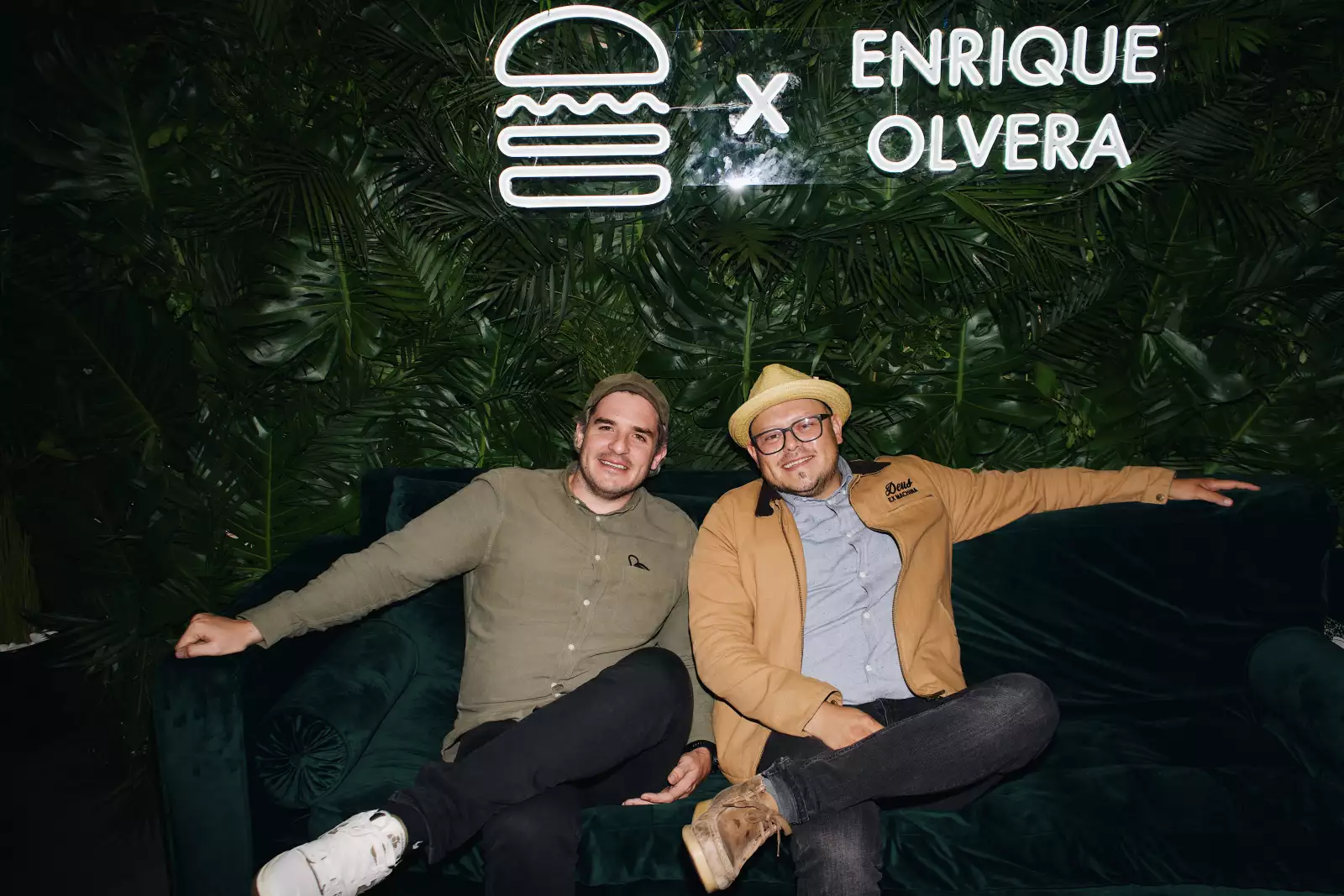 Ellos fueron los primeros en probar la Ant Burger de Shake Shack