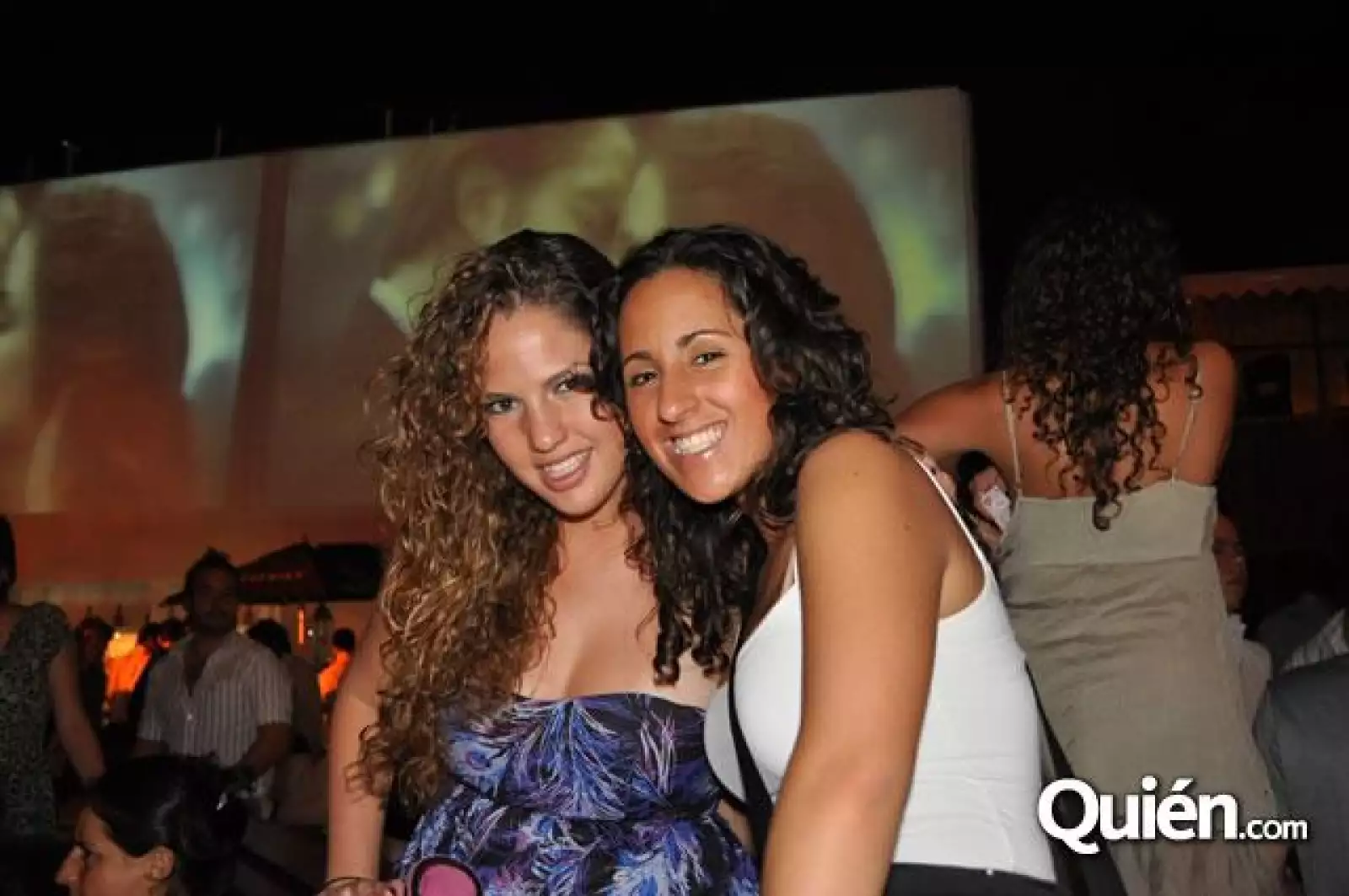 Capitalinos de puente en el Classico del Mar