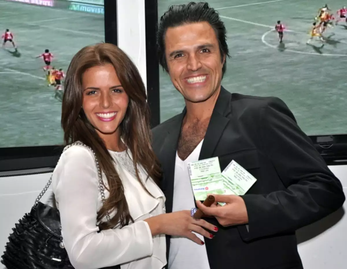 Claudia Álvarez y Billy Rovzar se ponen altruistas