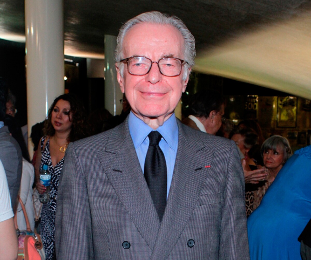 Jacobo Zabludovsky se encuentra hospitalizado