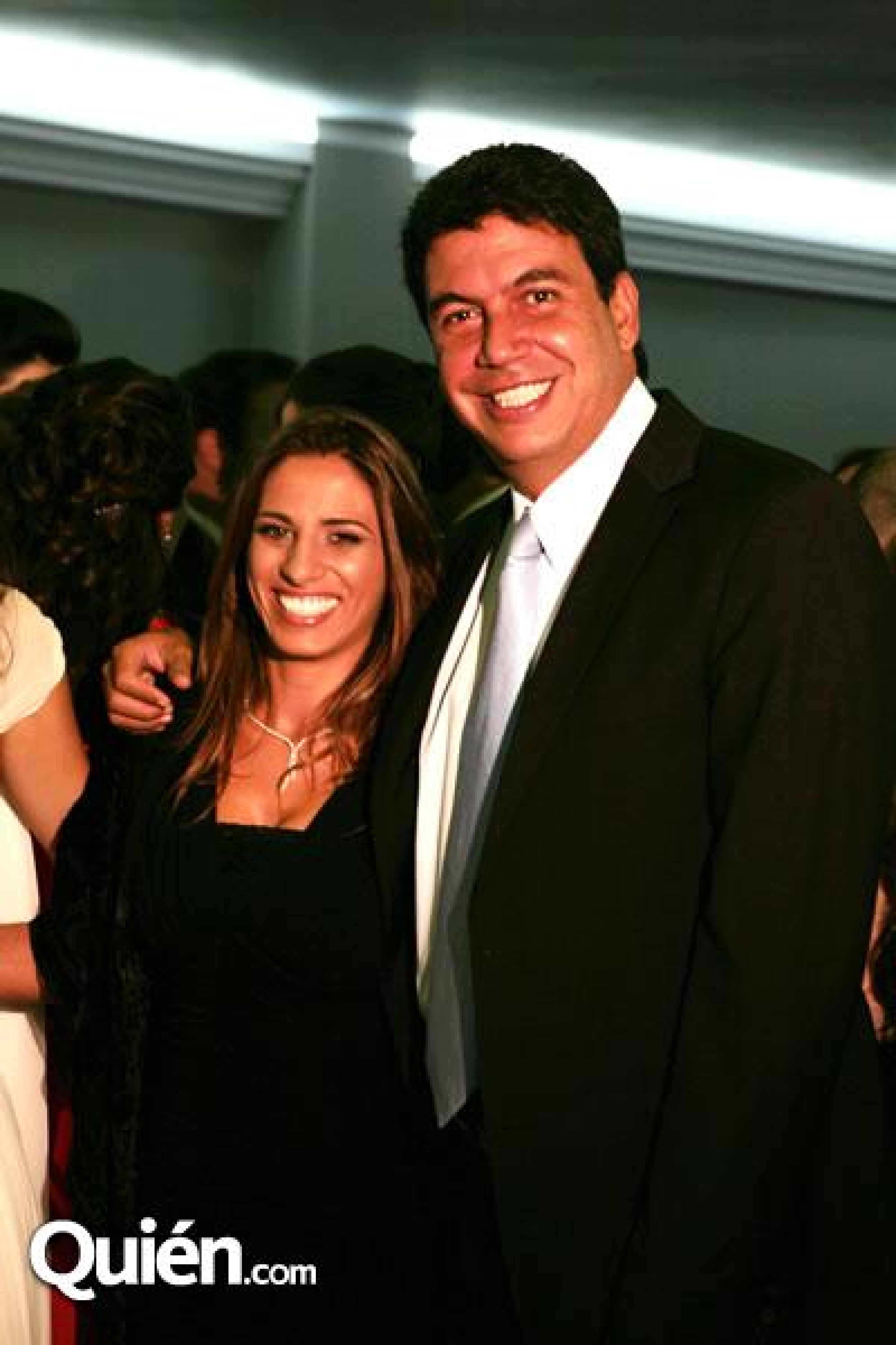 Carlos Orvañanos y María Cardona, se juran amor eterno