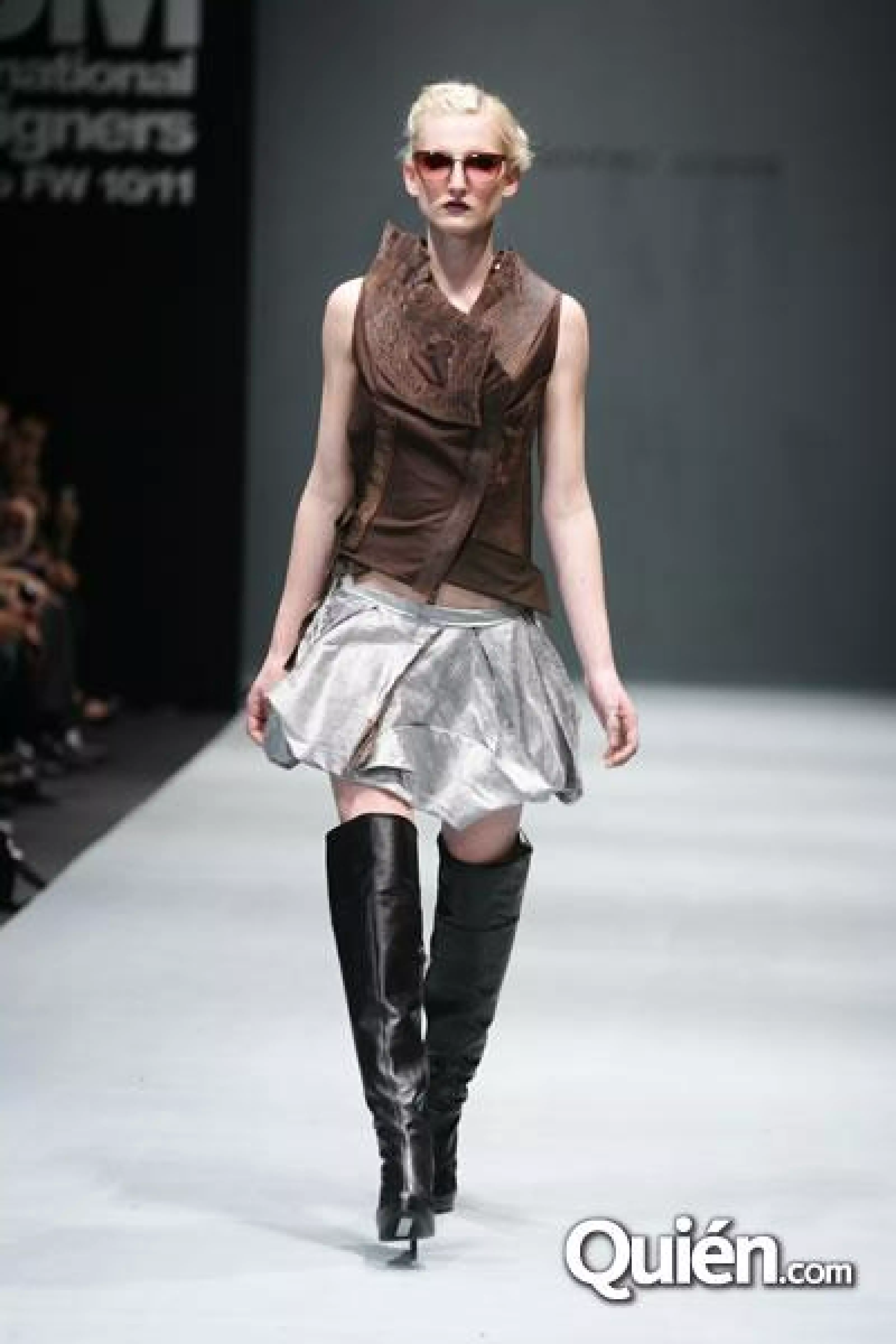 Alessandro Alviani de-construction