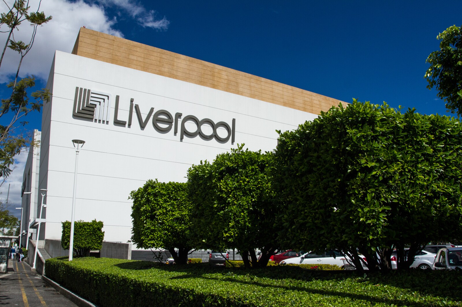 Liverpool registra mayores ventas en el primer trimestre