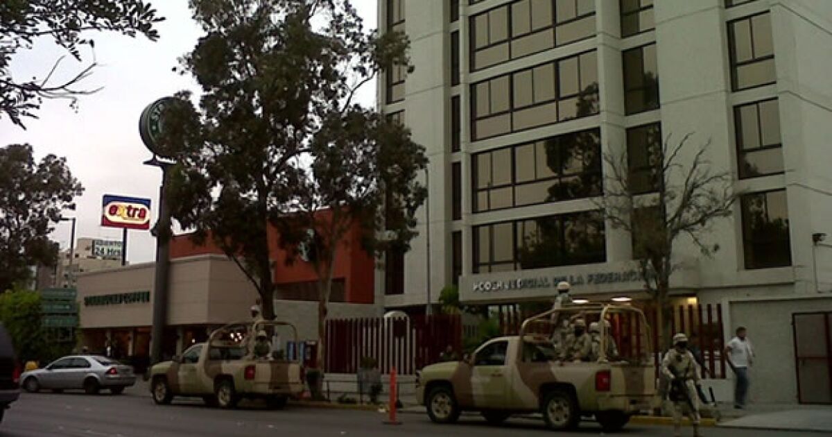 Jorge Hank Rhon acude a rendir su declaración preparatoria, en Tijuana