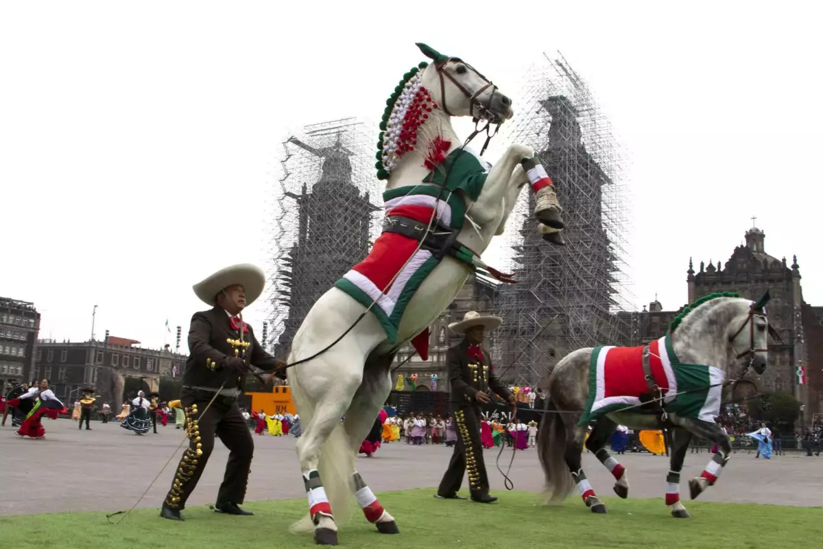 Desfile del 20 de noviembre: ¿Cuáles son las calles cerradas en CDMX y ...