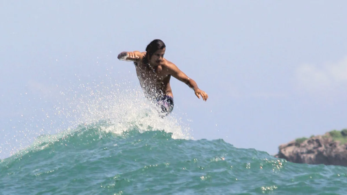 Por qué debes practicar surf en Punta Mita