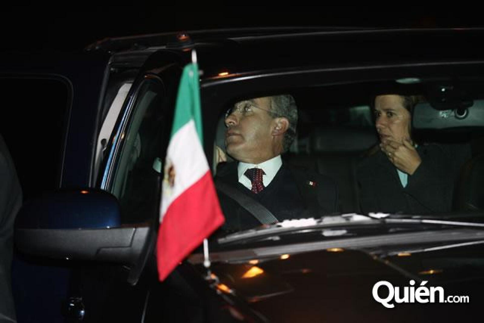 Felipe Calderón dio personalmente el pésame a la familia ...