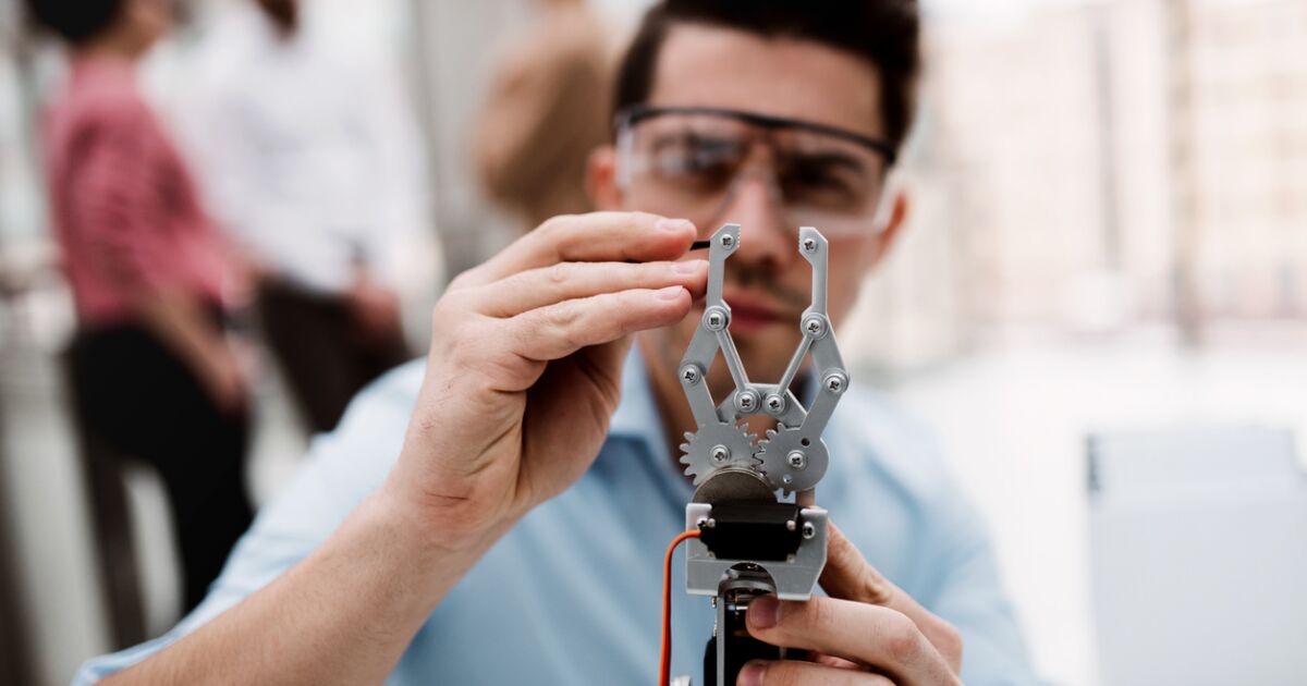 ¿Eres inventor? Así puedes ganar 137,000 pesos con tus ideas