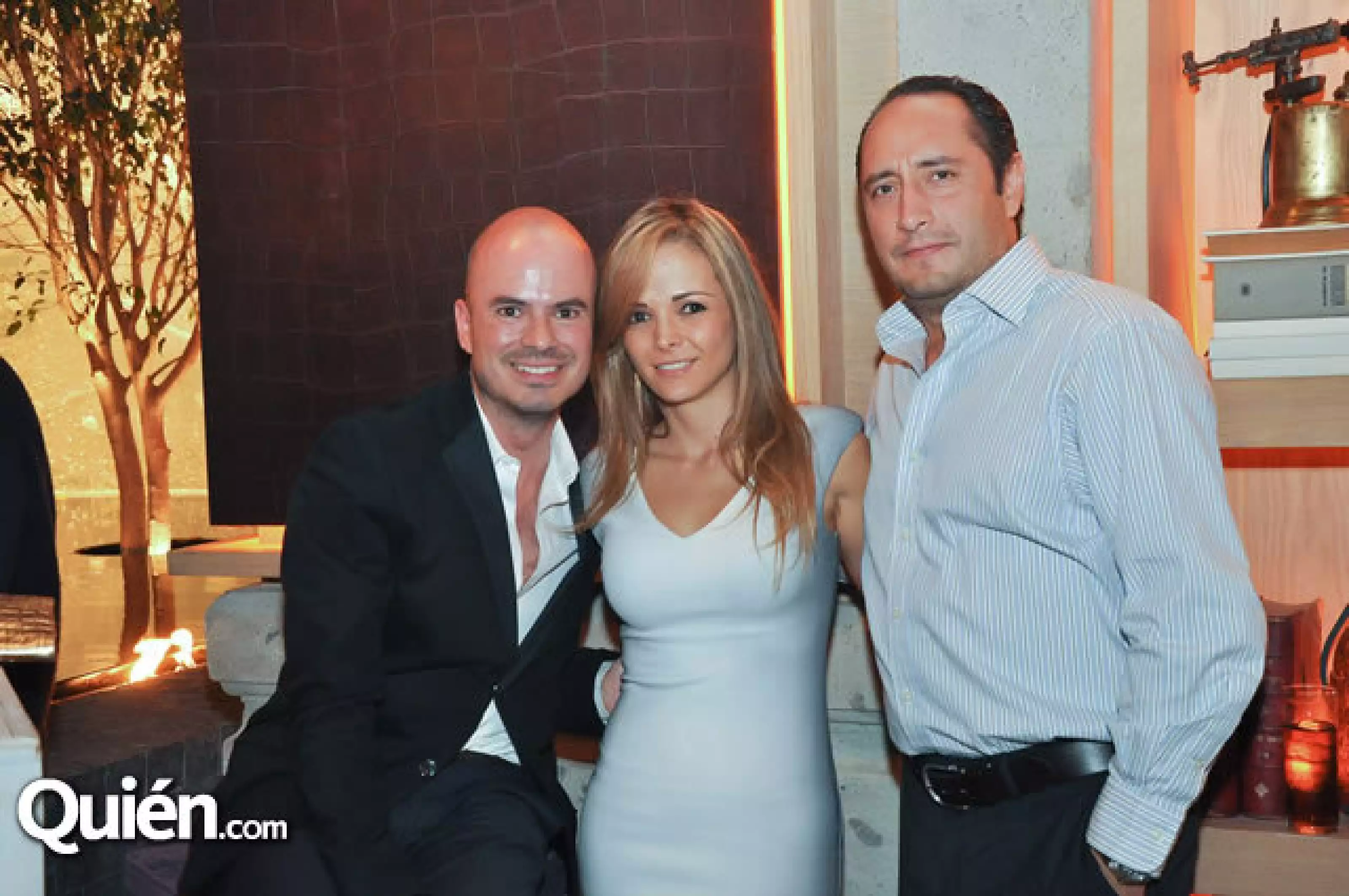 Los hermanos Cuaik inauguran el `Nueve nueve´