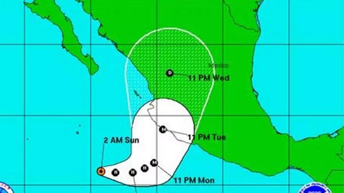 El huracán 'Jova' avanza hacia las costas del occidente mexicano