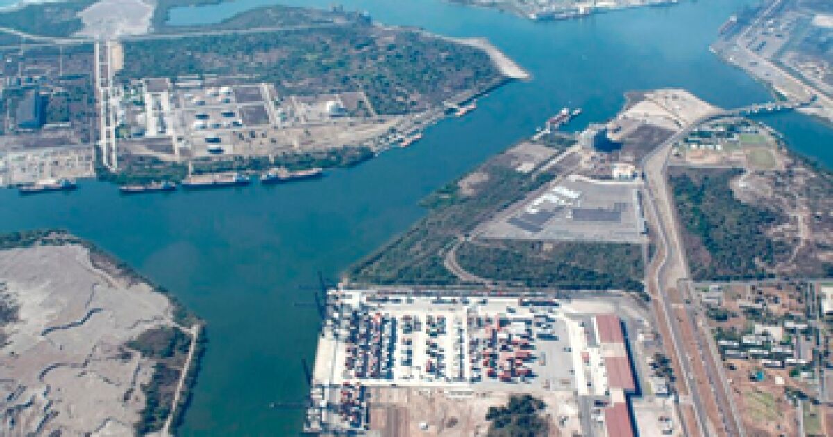 BM invierte 300 mdd en Lázaro Cárdenas