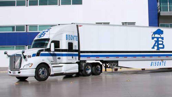 Traxión completa la compra de Autotransportes El Bisonte