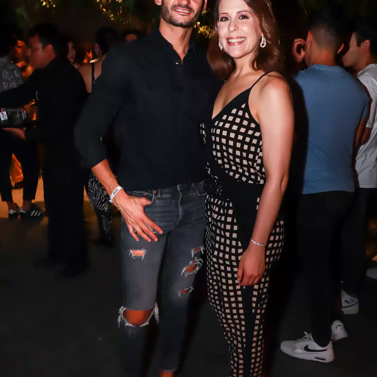 Alan Salomón y Nabille Fillat en la inauguración de Volga