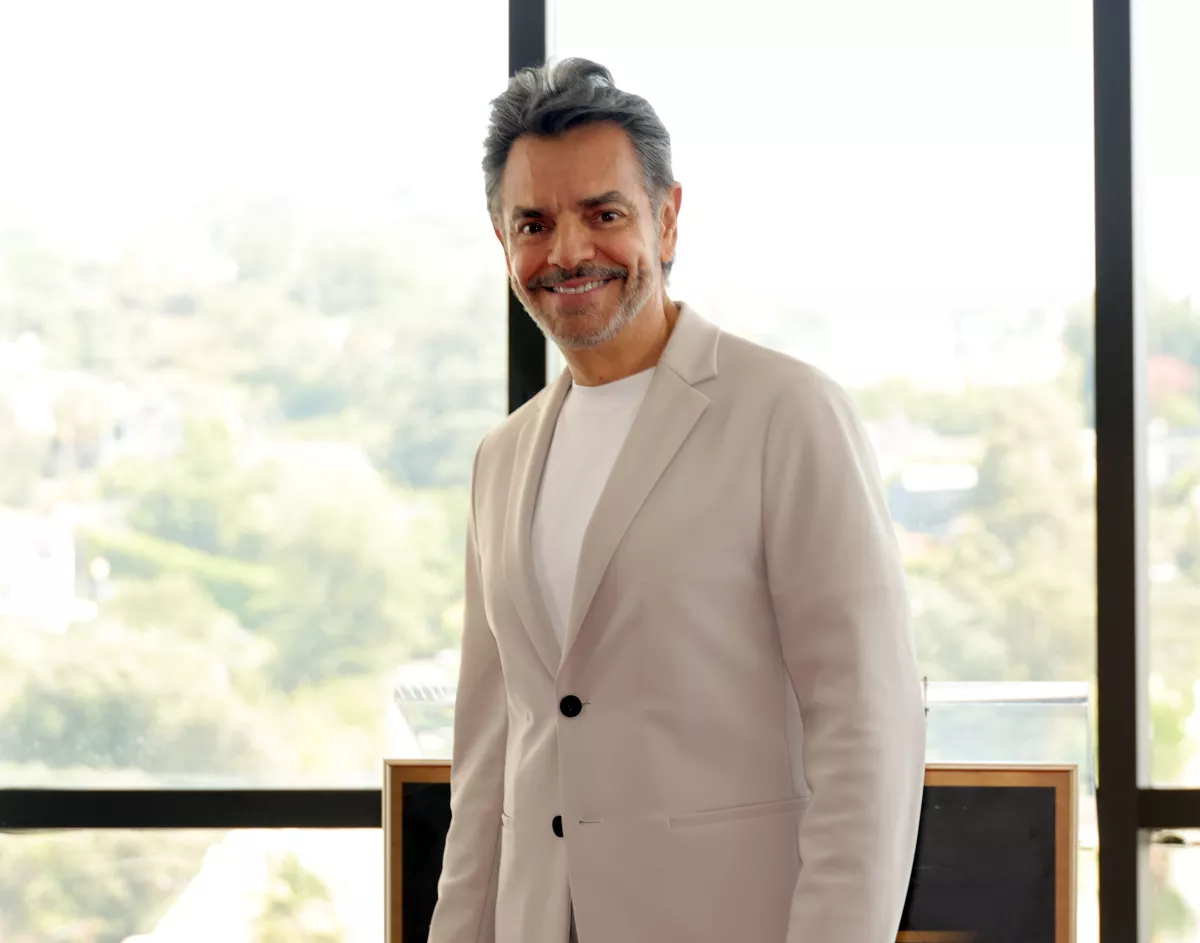 Victoria Ruffo reacciona a la supuesta millonaria fortuna de Eugenio Derbez