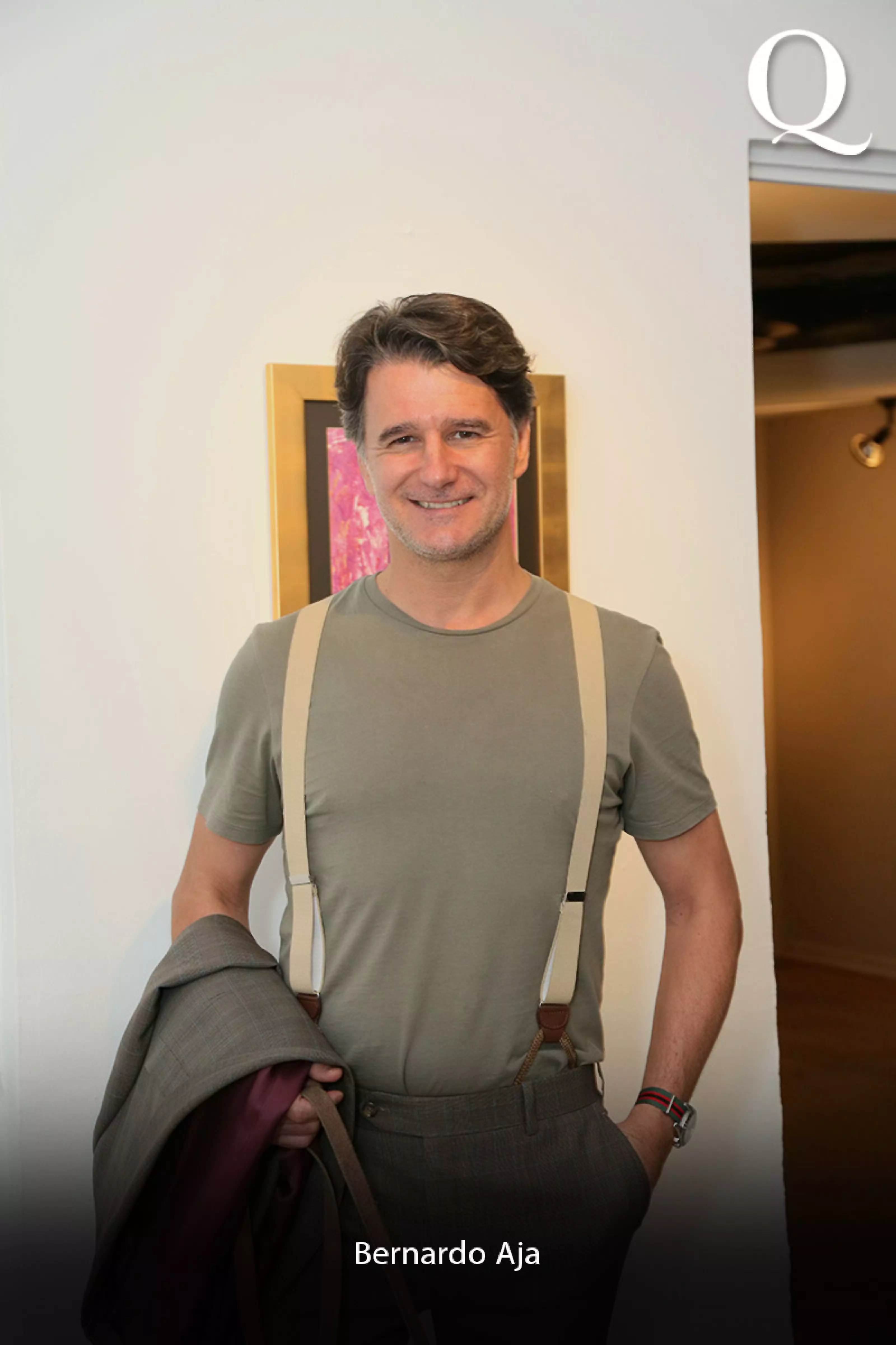 Liliana Sada en la exposición de arte de Héctor Bitar