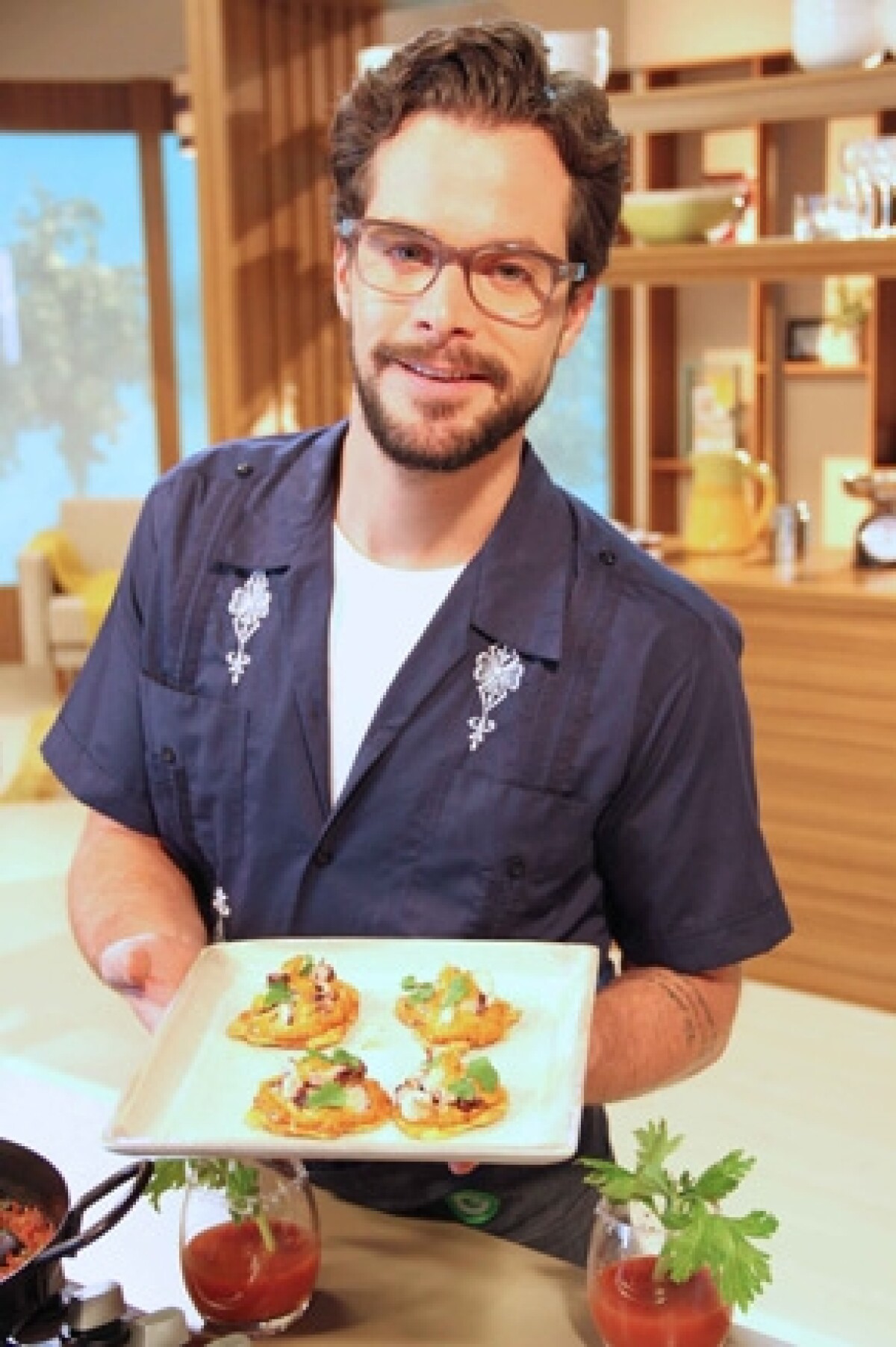 El chef Pedro Abascal está listo para mostrar "su mundo"