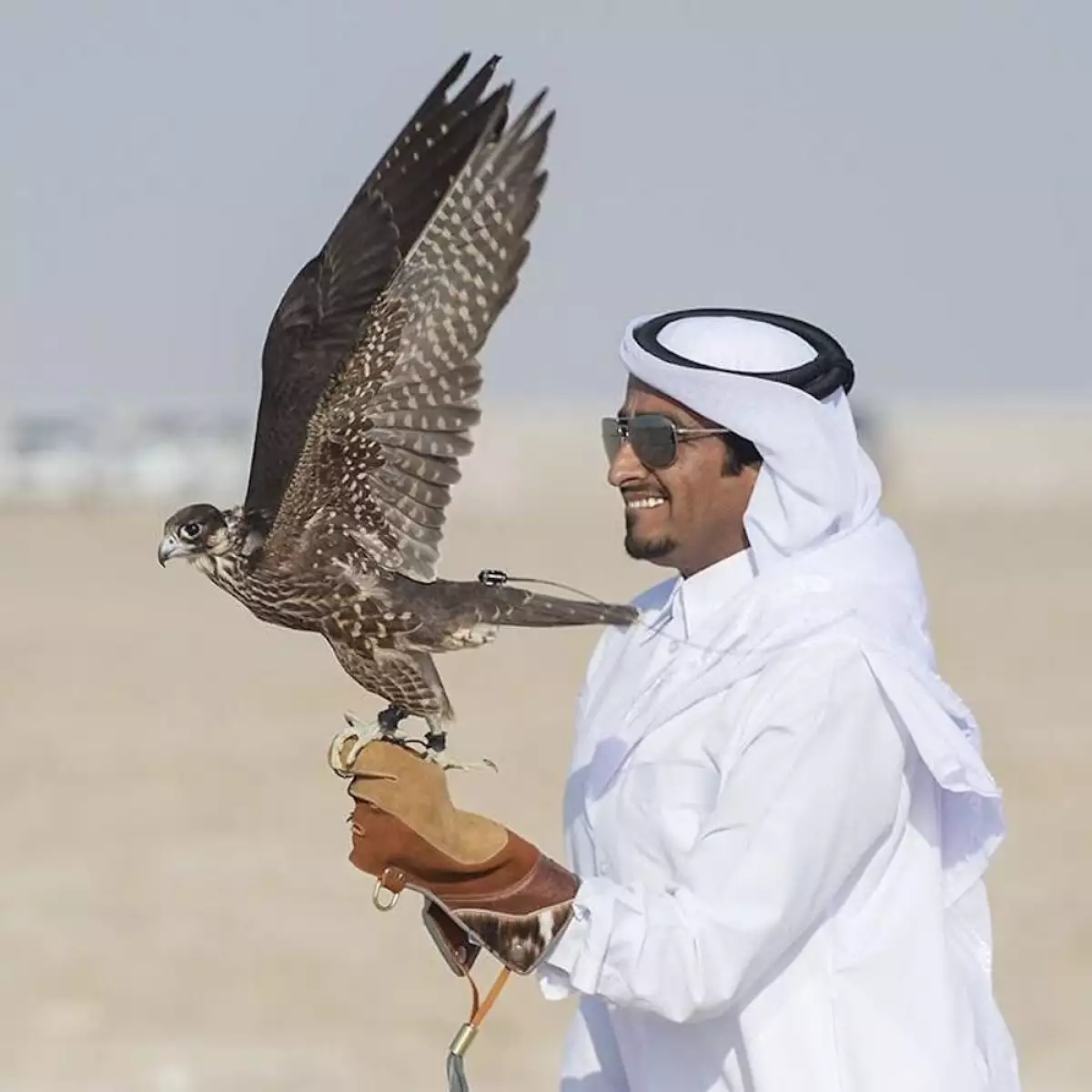 Esta es la ropa que los habitantes de Qatar deben usar en el día a día