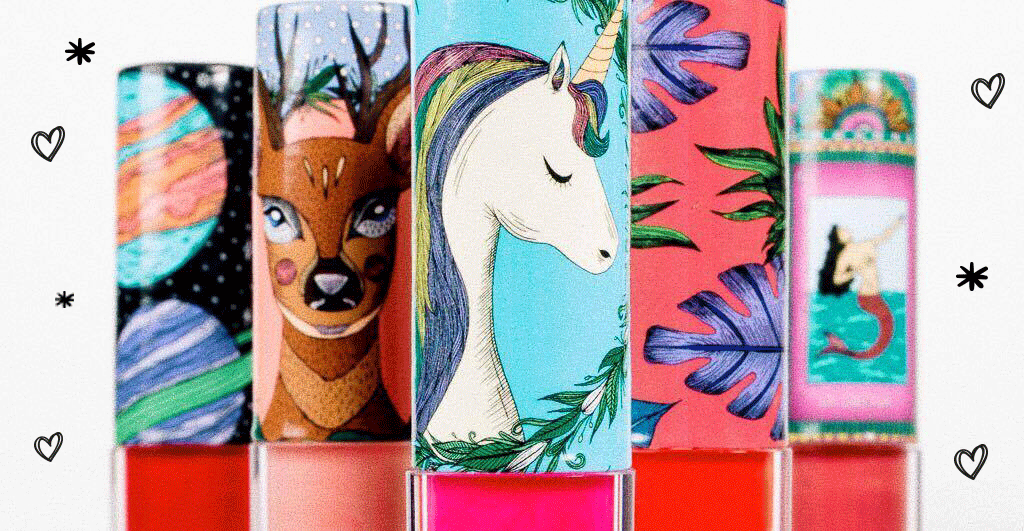 Yuya anuncia emocionada el lanzamiento de su línea de makeup