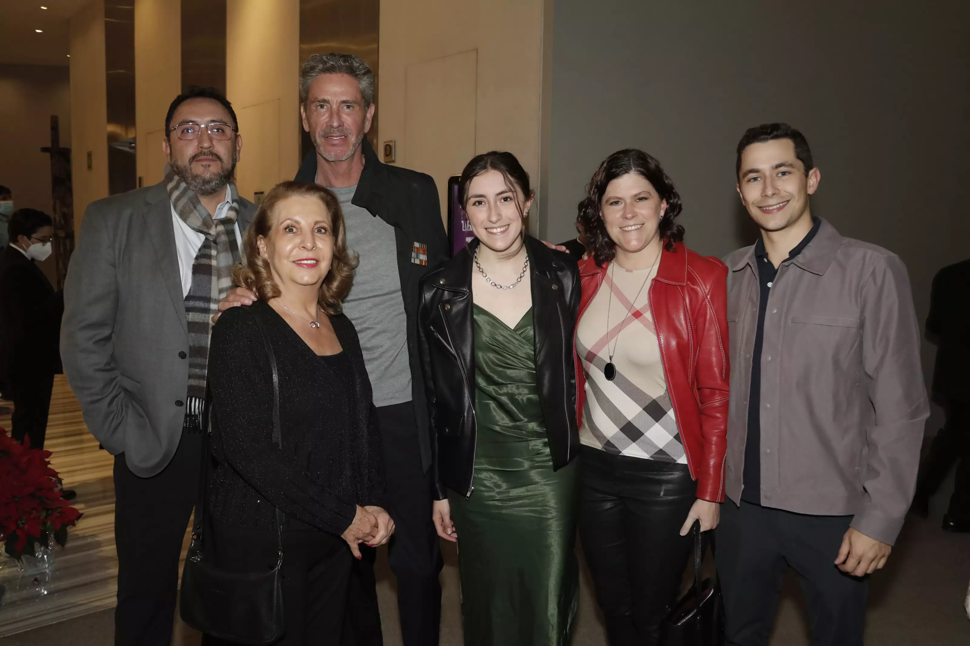 Isa Valero y Horacio Pancheri en la Navidad del St. Regis