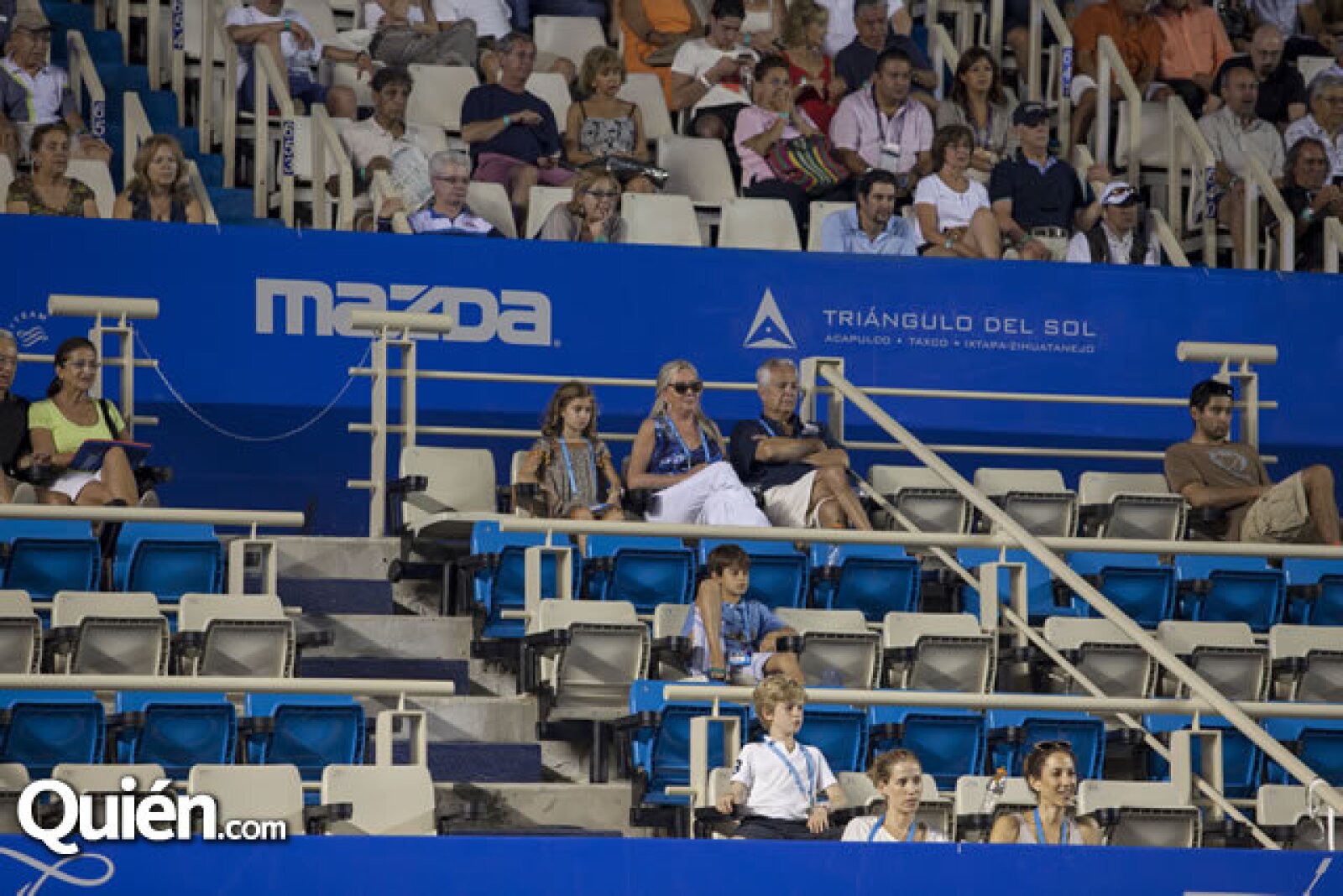 Alejandro Burillo recibe reconocimiento en Abierto Mexica...
