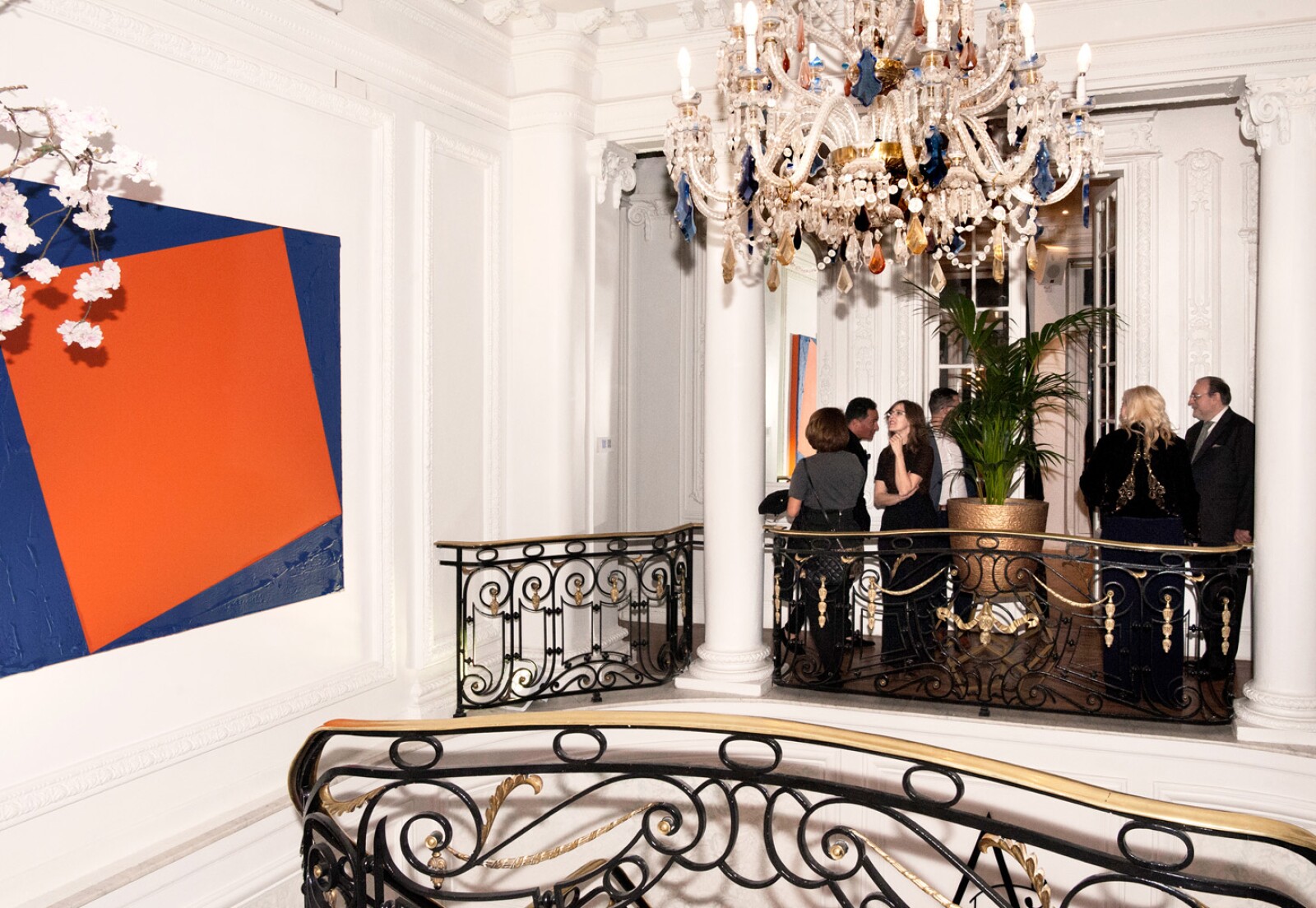 Héctor Bitar presenta la exhibición Diálogos Geométricos en España