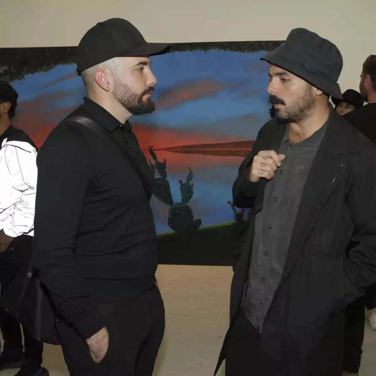 Karen Huber y Ana Segovia en la muestra Paisajes