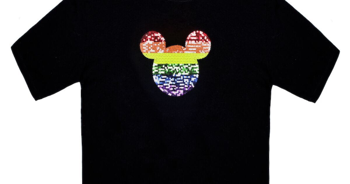 Mickey Mouse celebra Pride con una colección histórica del Orgullo