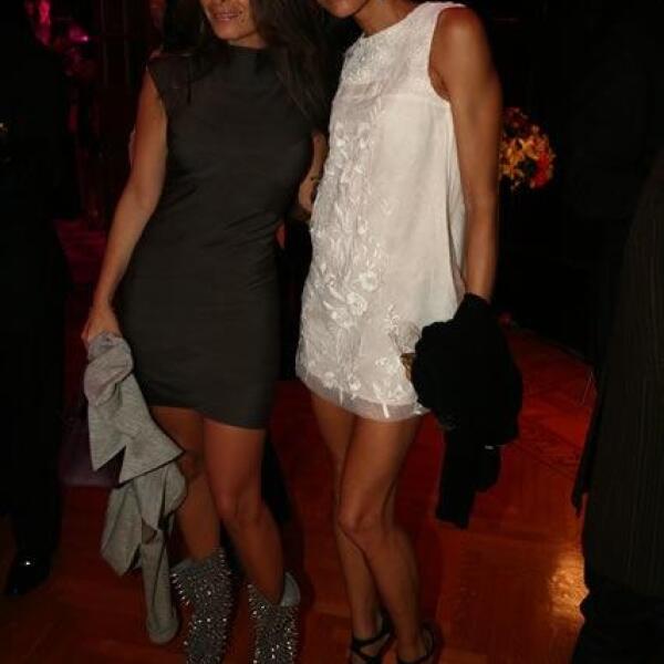 Maite Perroni conoce nueva fragancia de Laudomia Pucci