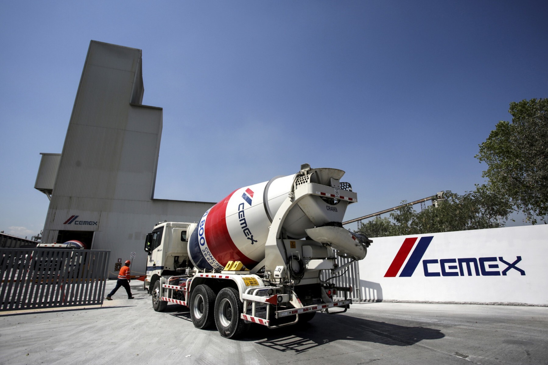 Las acciones de Cemex registran su mejor nivel en más de dos años