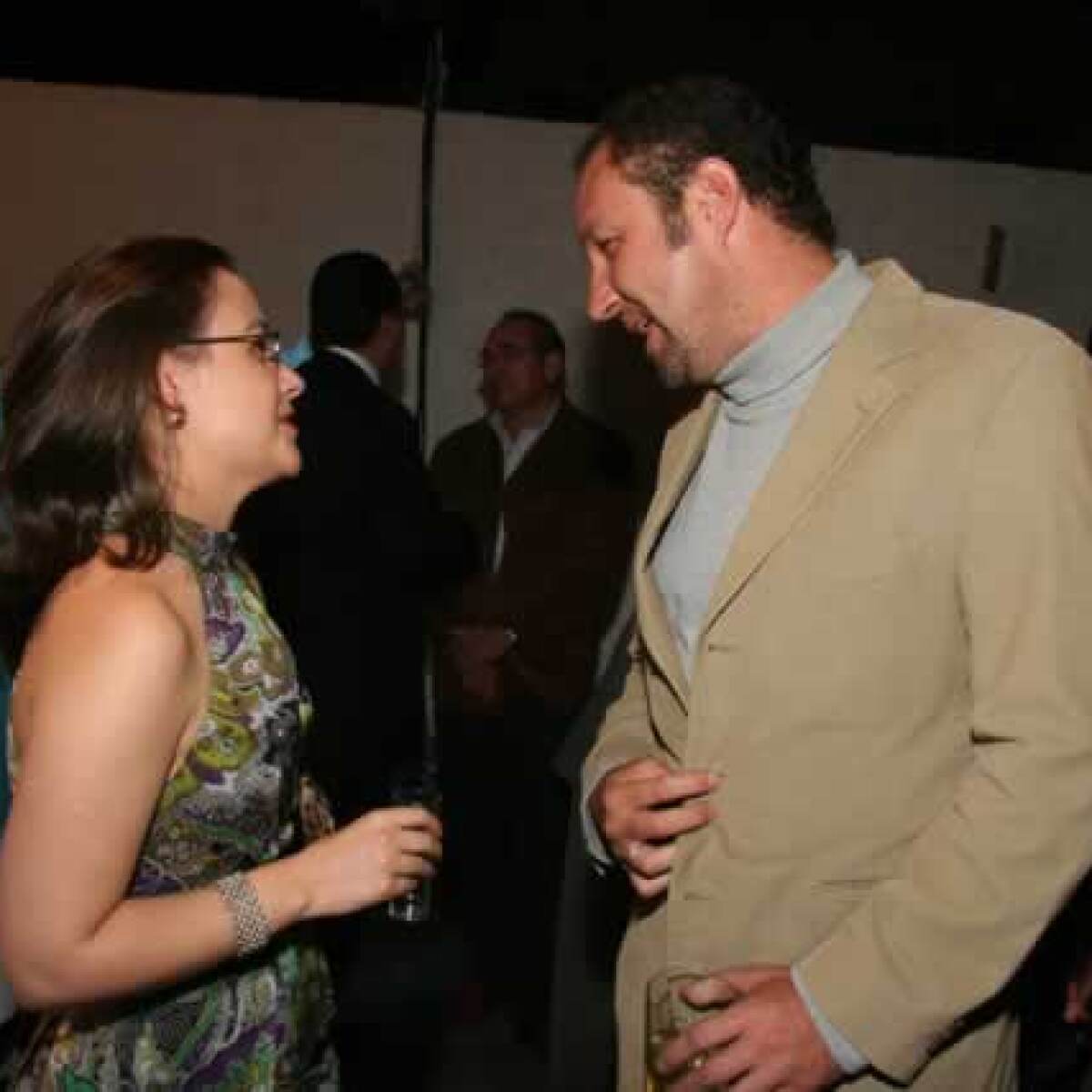 Fernanda Familiar presenta su programa