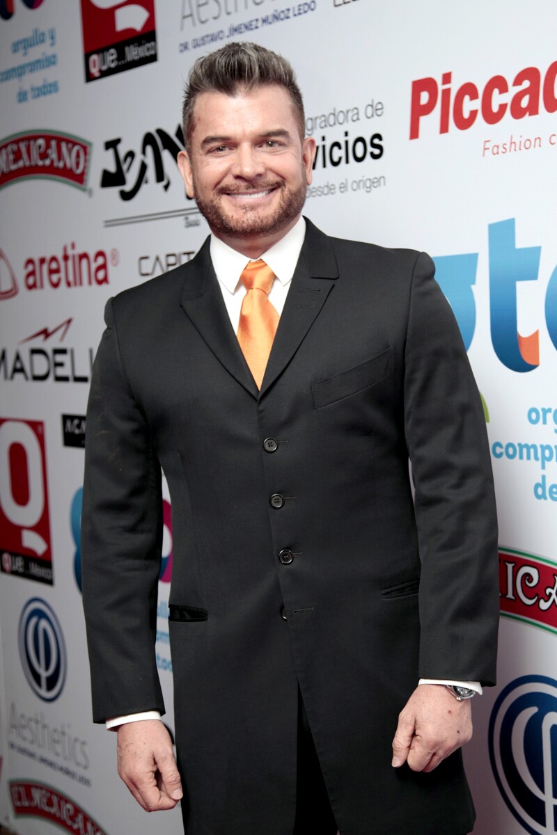 “Ya me quedé a vestir Santos”: Sergio Basáñez habla sobre su soltería