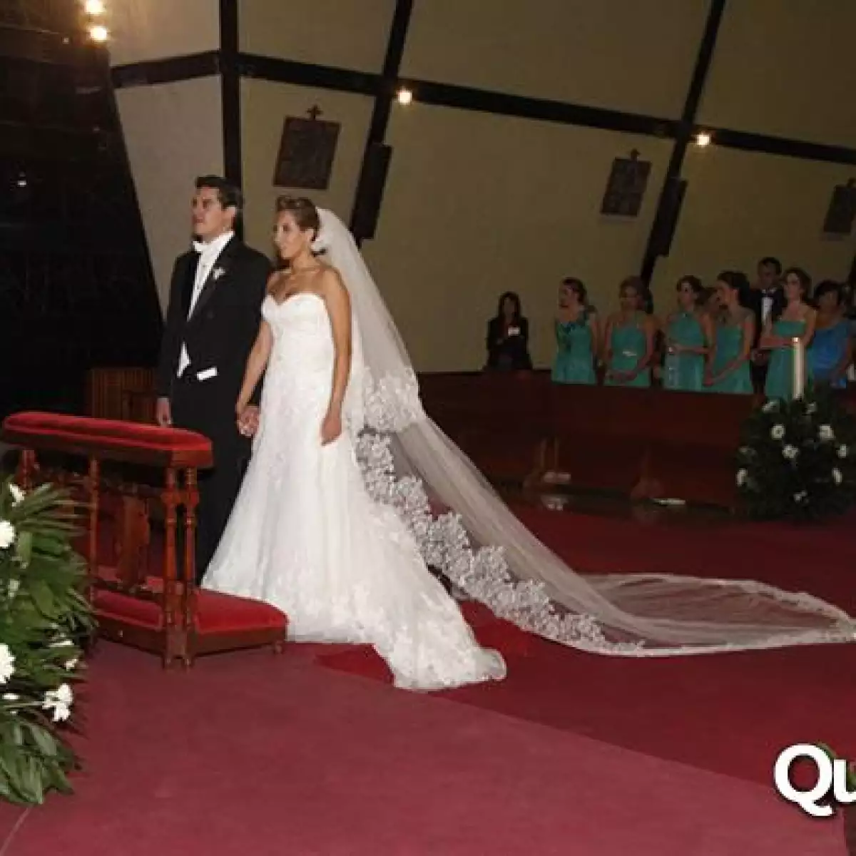 Boda en Iglesia San Ignacio de José Cortés y María José R...